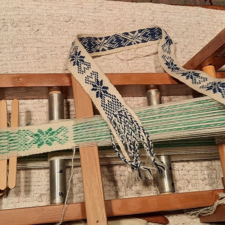 My favorite weaving pattern for now…. | The Fiber Odyssey